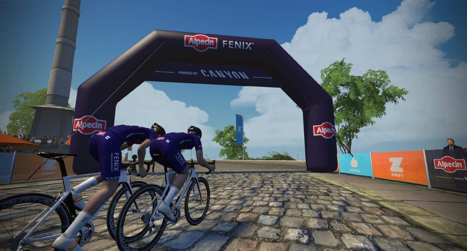 Lionel Sanders and Canyon eSports team take the win against Alpecin ...